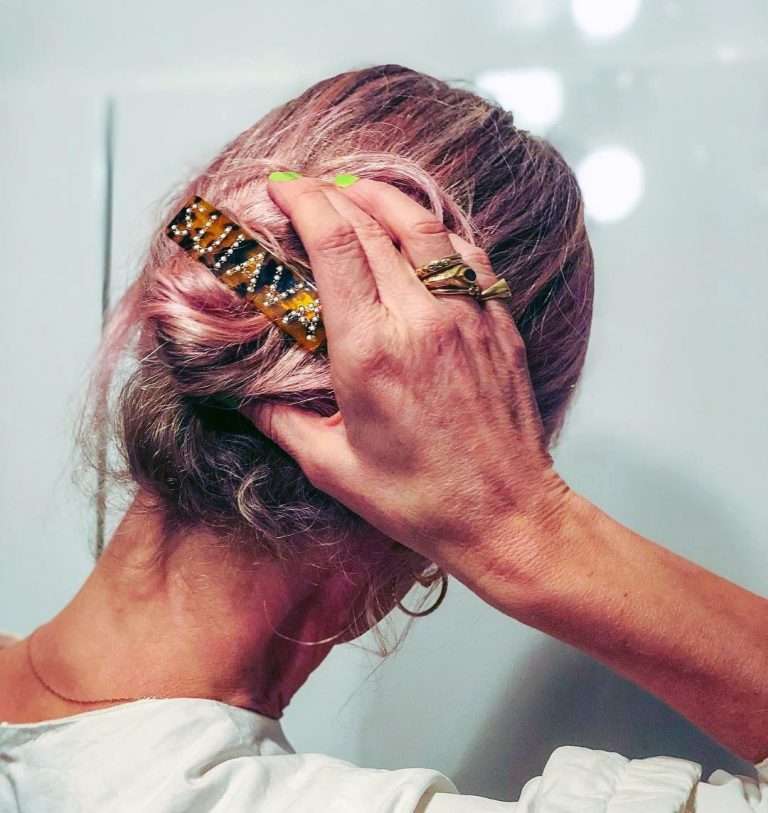 Aksesuarlarla Hareketlendirilmiş It-Girl Topuz Modelleri - Portturk.com