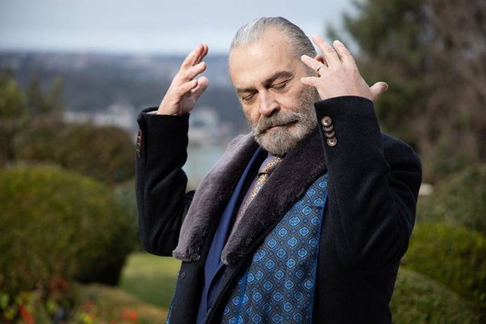 Ezel Akay ve Haluk Bilginer Yeniden Bir Arada: 9 Kere Leyla - Portturk.com